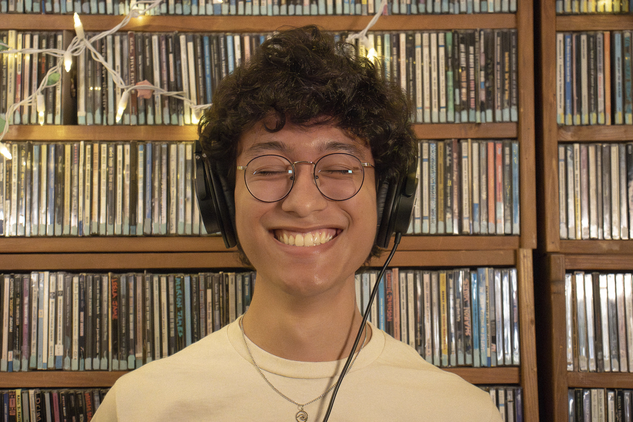 Meet Your Post Audio Director Simón Marulanda-Mesa | Features | KVRX 91 ...