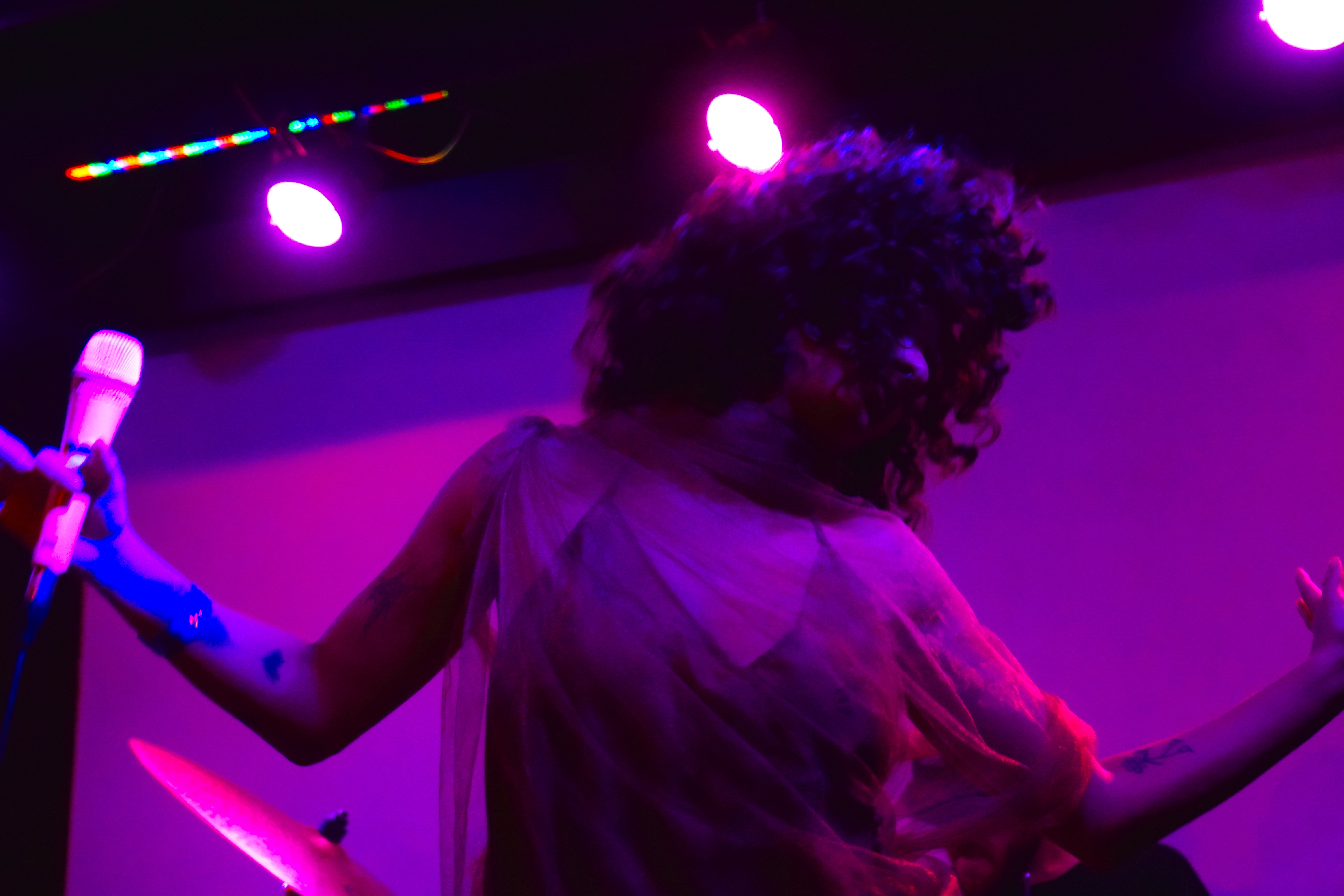 Alma Muñeca Show Review + Interview with Alejandro Fuentes and Lila ...